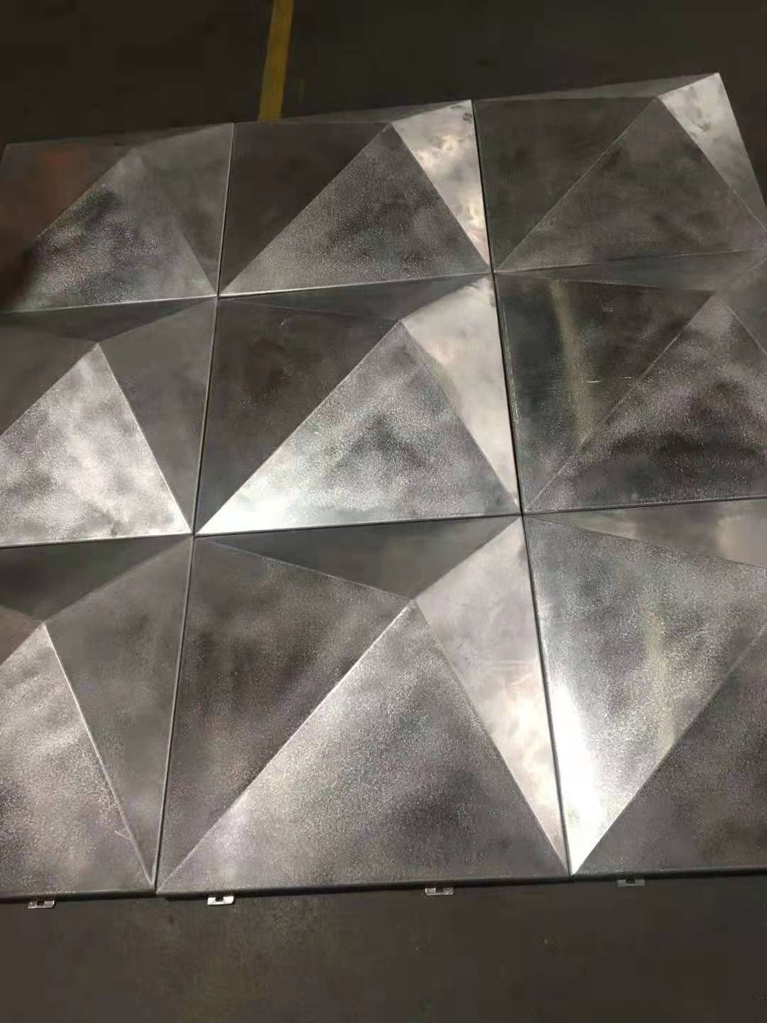 Triangle shape aluminium cladding panel – Alco International Co., Ltd.