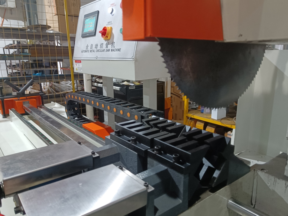 Aluminium profile cutting saw – Alco International Co., Ltd.